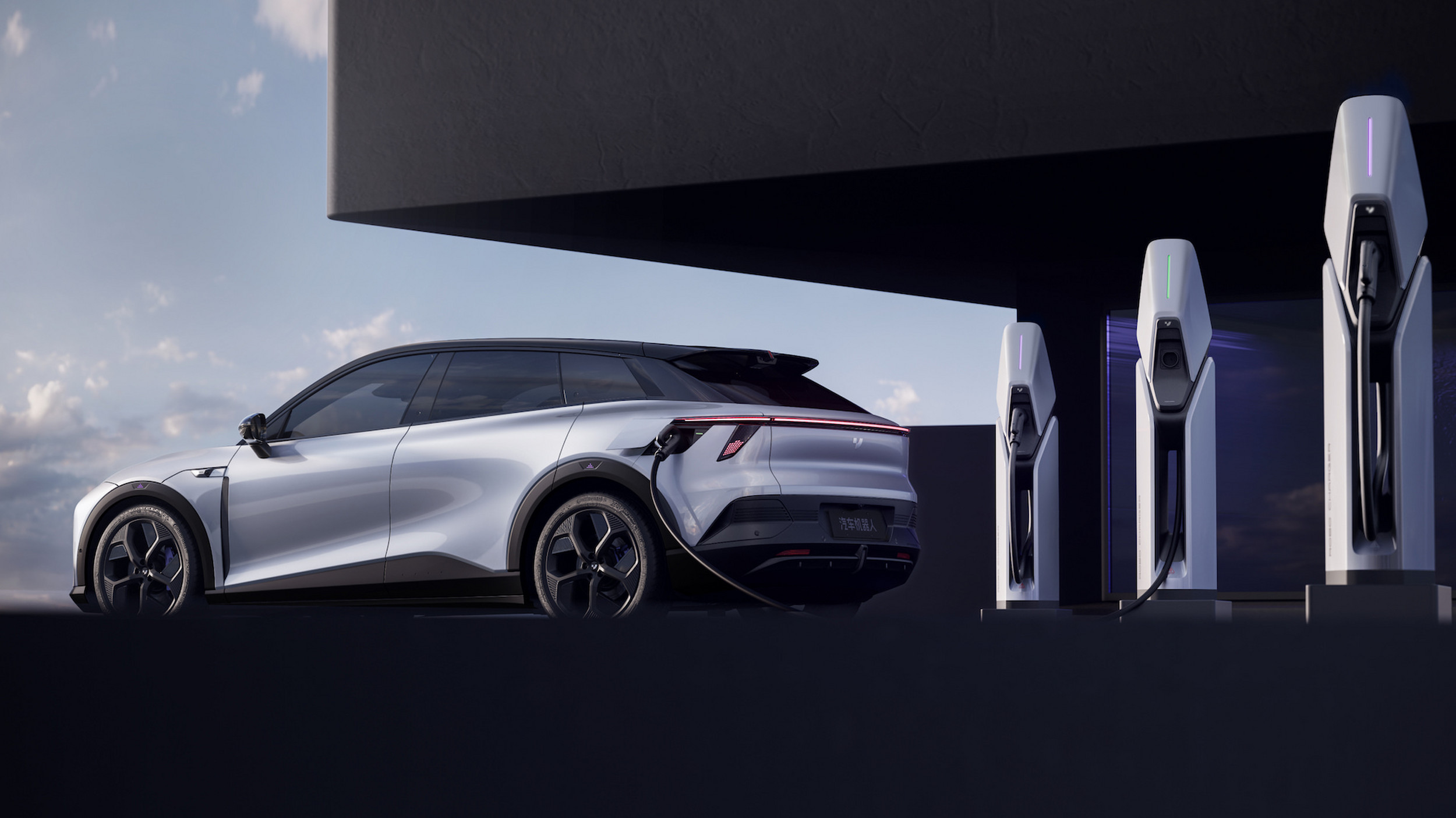 极越 | 创造汽车机器人新物种